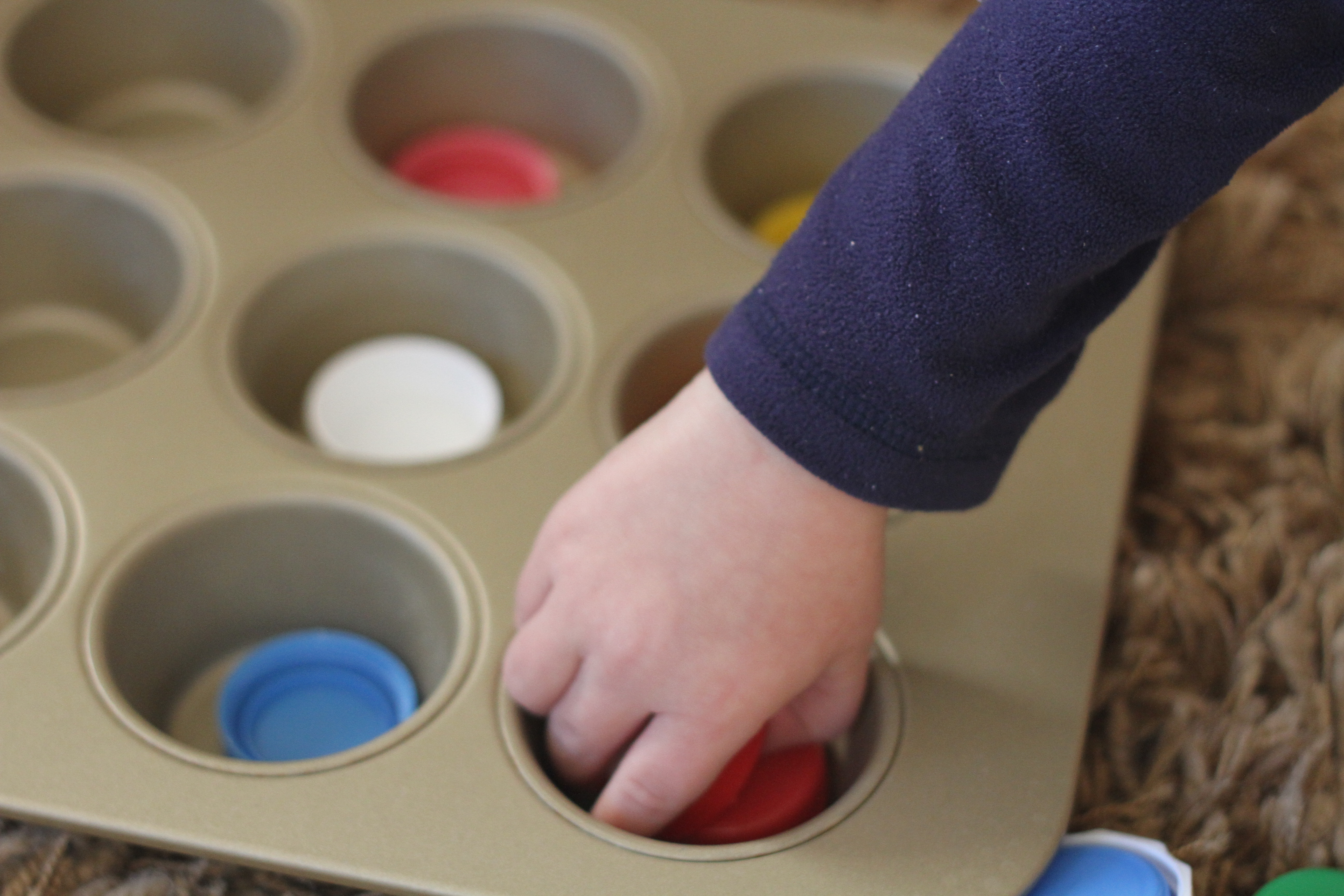 Bottle Cap Sorting - I Can Teach My Child!