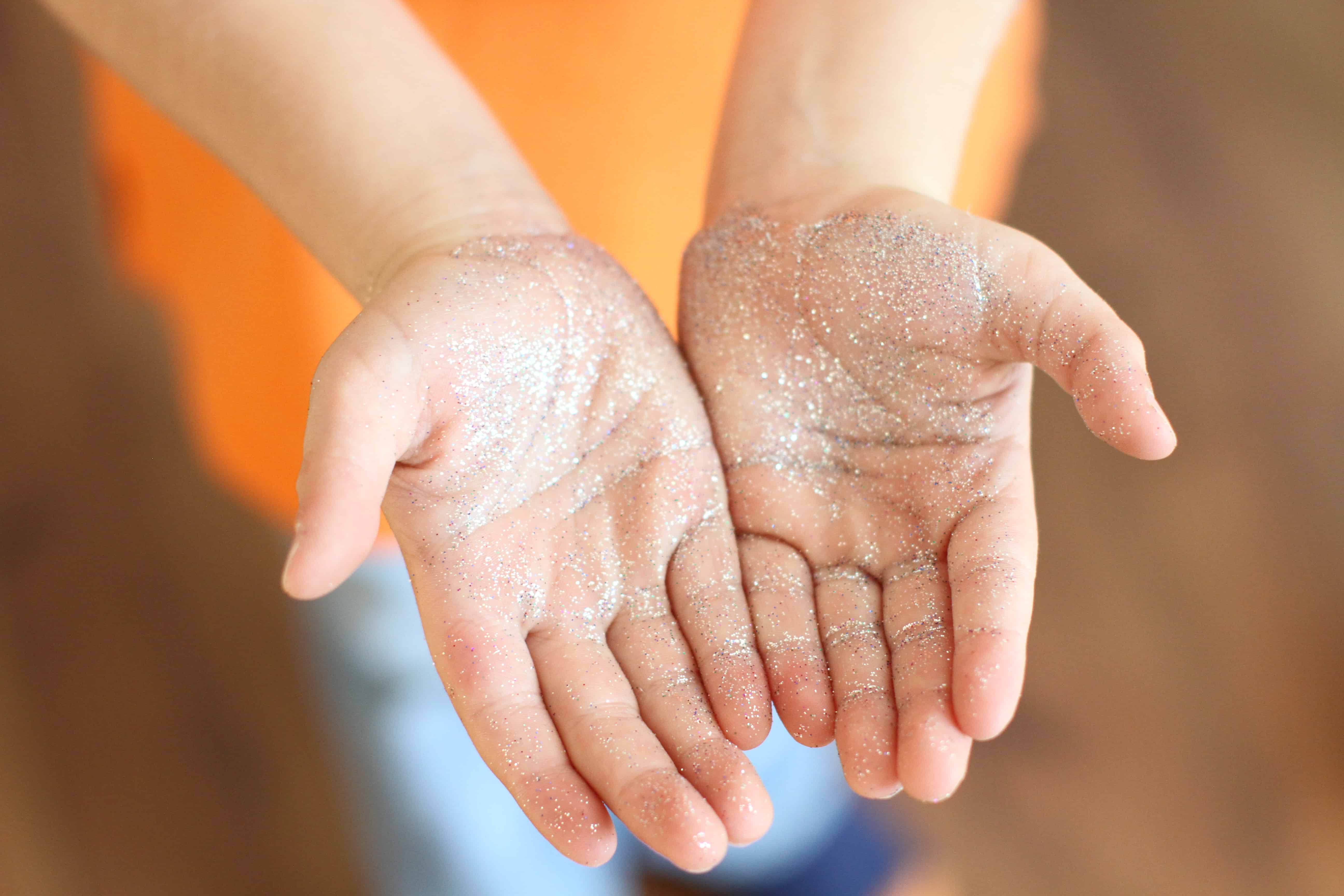 How Are Germs Spread? Demonstrating the Importance of Hand-Washing - I ...