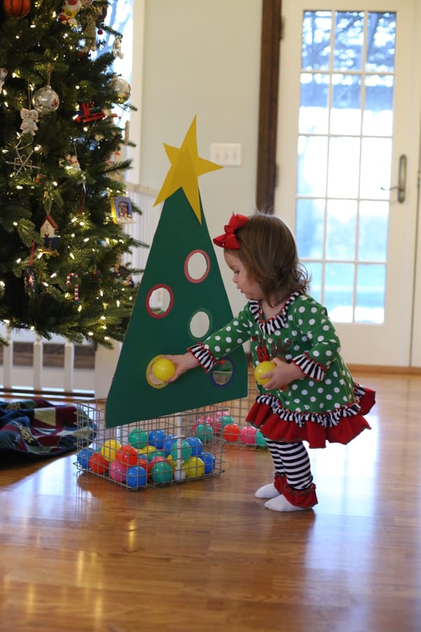 The Christmas Tree Game Downdup