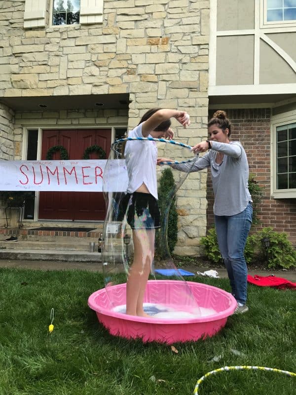 How to Make Giant Bubbles - I Can Teach My Child!